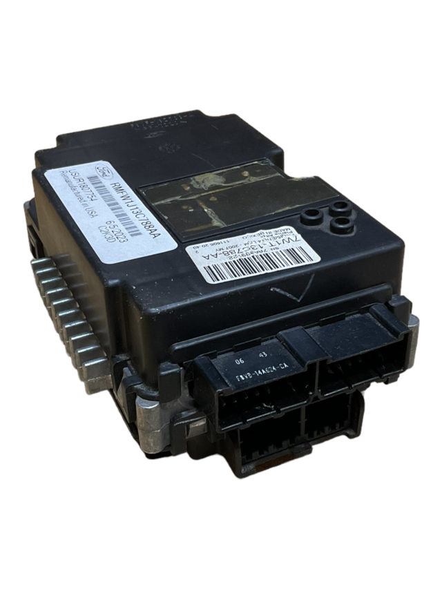 LCM-9-RM-TO - Lighting Processor - No Original Box | The Truck Lot ...