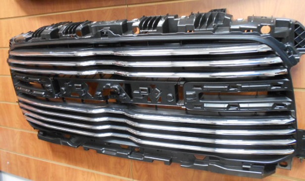 2019-2024 Ram 2019-21 Ram 2500 3500 Inner Grille W/ Chrome Accents Oem ...