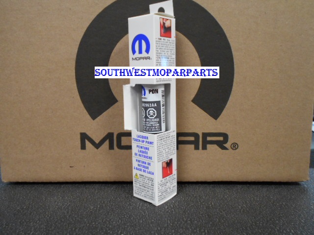 2005-2025 Mopar Touch-Up Paint Pen - Ceramic Grey C/C (Pdn) 68626622aa ...