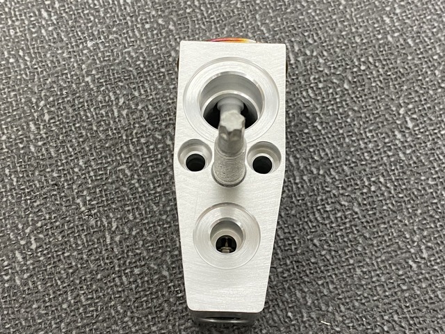 68138269AB - 2012-18 RAM 2500 3500 4500 5500 A/C Expansion Valve Kit ...