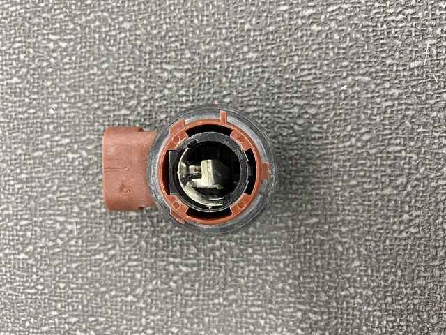 2015-2018 Mopar Lamp Socket 68285062AA | Mopar Parts Unlimited