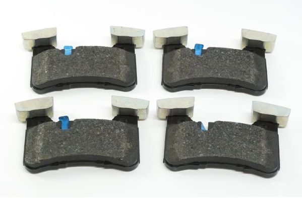 000-420-34-00 - Rear Disk Brake Pads 2007-2018 Mercedes-Benz | Mercedes ...
