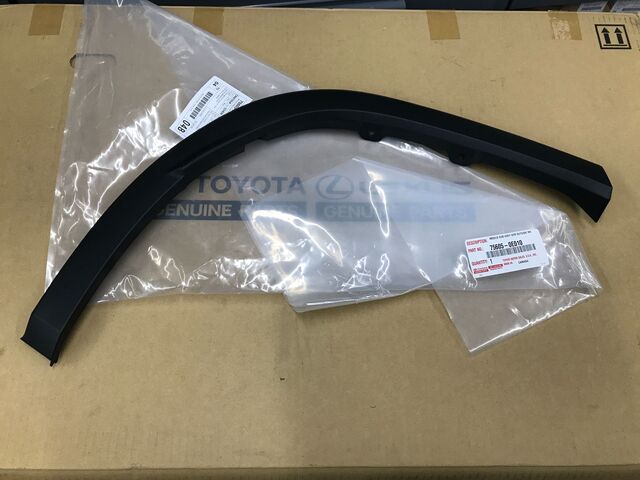 75605-0E010 - Wheel Opening Molding 2016-2022 Lexus | Lexus Parts Outlet