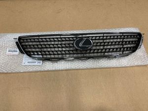 5310153070 - Grille 2002-2005 Lexus IS300 | Lexus Parts Outlet
