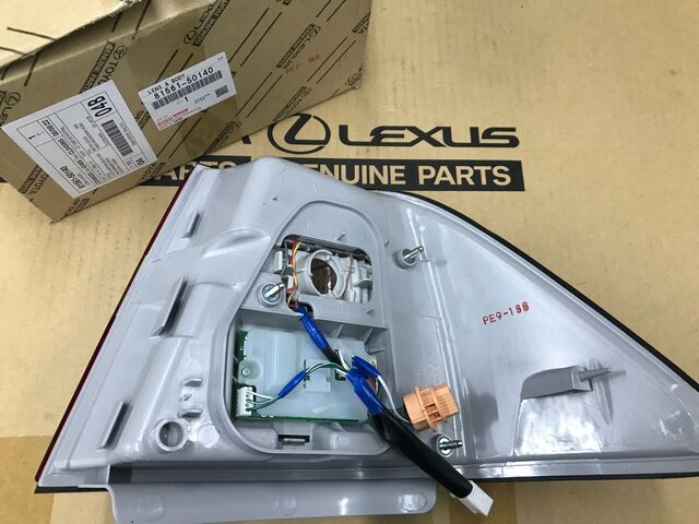 81561-50140 - Tail Lamp 2004-2006 Lexus LS430 | Lexus Parts Outlet