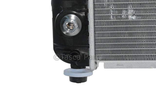 2000-2007 GM Radiator 15841574 | TascaParts.com