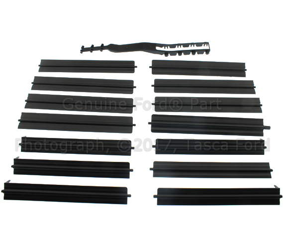 2012-2018 Ford Focus Flap CM5Z-00810-A | TascaParts.com