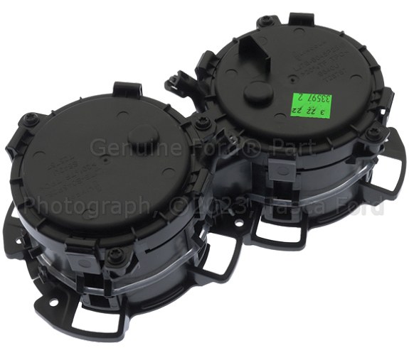 2020-2023 Lincoln Corsair Holder Cup LJ7Z-7813562-BA | TascaParts.com