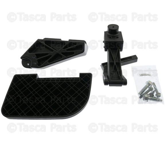 2022-2024 Nissan Frontier Rear Bumper Step T99T7-9BU10 | TascaParts.com