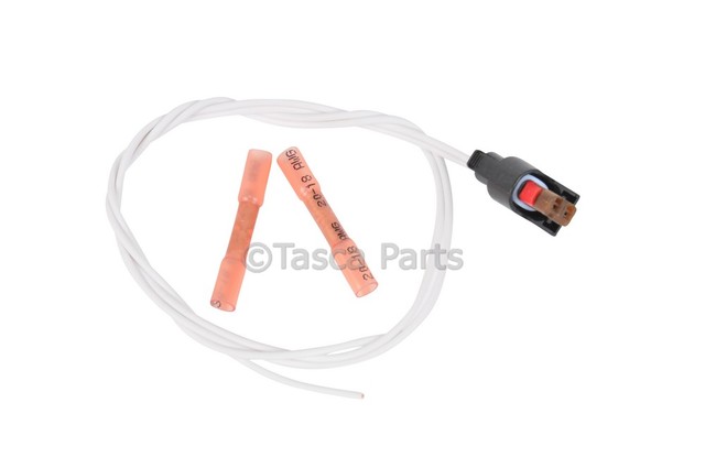 Black Wiring Harness Connector Kit 84785110 | TascaParts.com