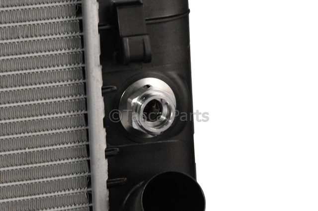 2001-2005 GM Radiator 89018318 | TascaParts.com
