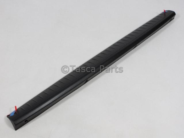 2006-2009 Dodge Spoiler Kit - Spoiler, Tailgate 55112047AC | TascaParts.com