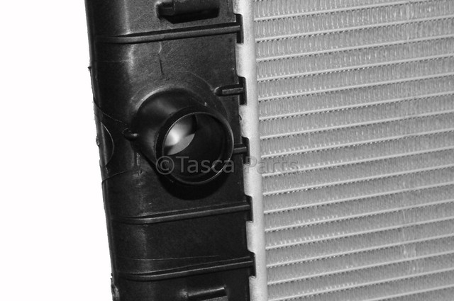 2006-2012 GM Radiator 52495681 | TascaParts.com