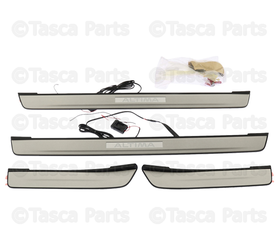 2022-2025 Nissan Altima Illuminated Kick Plates T99G6-6CA00 ...