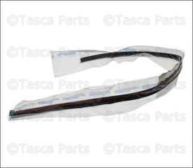 2000-2007 GM Side Door Lower Auxiliary Weatherstrip 15758049 ...