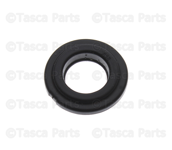 2016-2020 Kia Sorento Under Cover Retainer 84220-C6000 | TascaParts.com