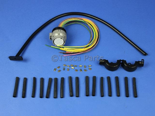 2007 Dodge Caliber 22 Way Wiring Kit 68086740AA | TascaParts.com