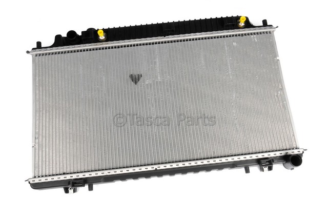 2008-2009 Pontiac G8 Radiator 92253246 | TascaParts.com