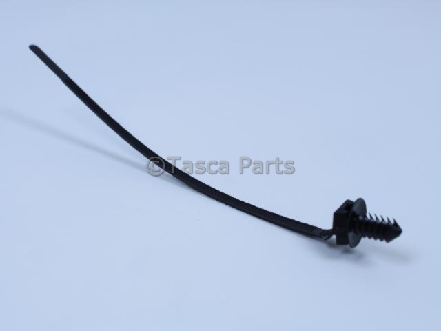 2010-2021 Mopar Power Distribution Center Clip 68271635aa | TascaParts.com