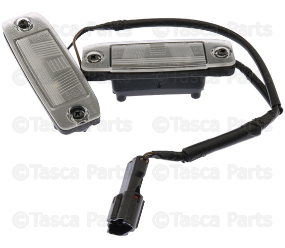 2016-2020 Kia Sorento License Lamp 92501-C6000 | TascaParts.com