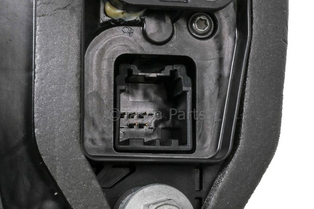 2014-2022 GM Front Driver Side Door Latch 13533616 | TascaParts.com