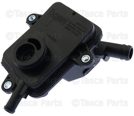 2015-2016 GM Positive Crankcase Ventilation (PCV) Oil Separator ...