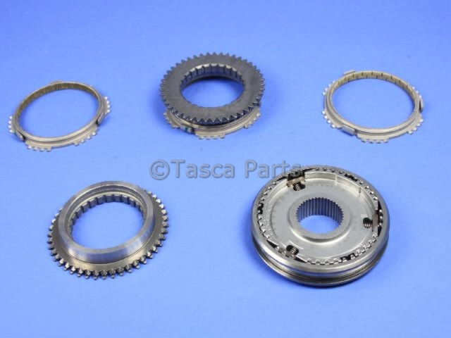 Synchroni-Synchronizer Assembly 68102506AB | TascaParts.com