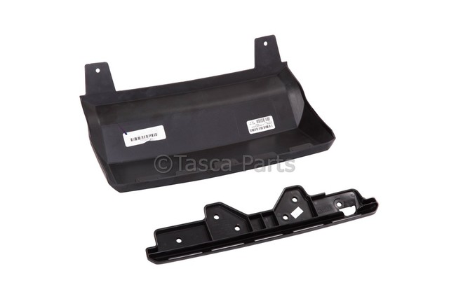 2015 Chevrolet Trailer Hitch Cover 23142970 | TascaParts.com