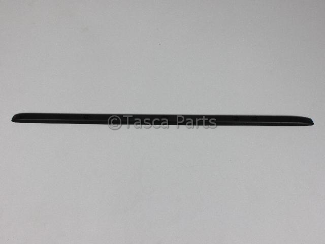 Roof Molding 68088703ac | TascaParts.com