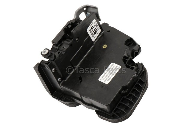 Front Driver Side Door Latch 13546475 | TascaParts.com