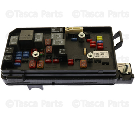 2009-2011 GM Engine Wiring Harness Junction Block 25865468 | TascaParts.com