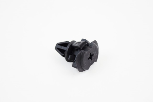 Buy Genuine GM Auto Parts - Retainer (Part # 15764320) | GM Parts Store