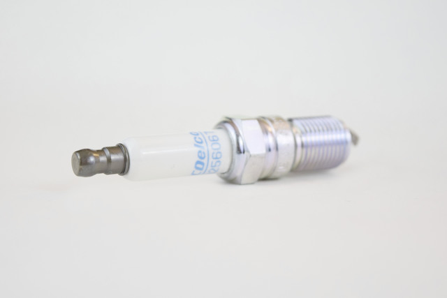 GM Parts: Iridium Spark Plug (Part# 12681665) | GM Parts Store