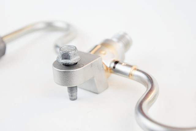 GM Parts | Fuel Rail Crossover Tube Part# 12677002 | GM Parts Store