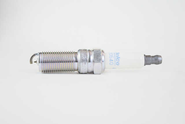 12681658 GM Iridium Spark Plug | GM Parts Store