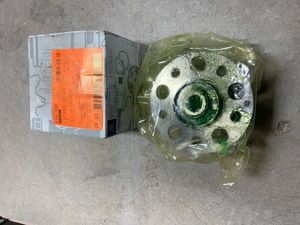220-330-07-25 - Front Wheel Hub 1998-2006 Mercedes-Benz | MB Parts Source