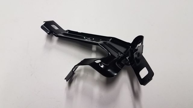 41357298038 - 2012-2020 BMW Fender Front Bracket (41-35-7-298-038 ...