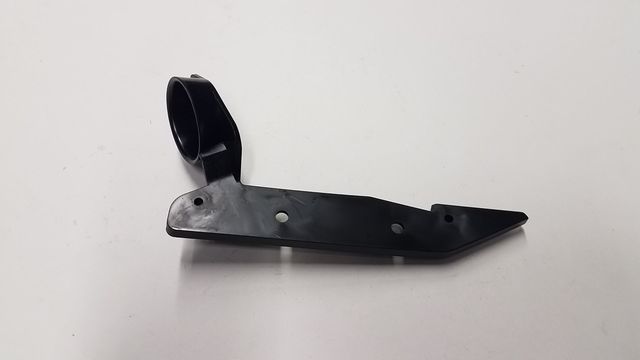 51117058448 - 2006-2012 BMW Bumper Bracket, right (51-11-7-058-448 ...