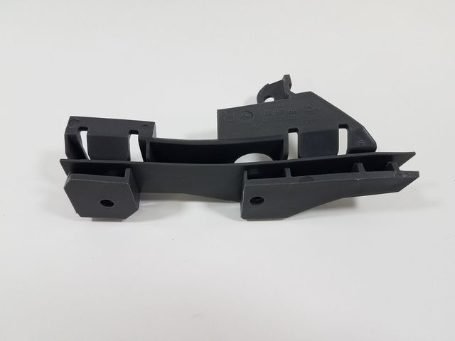 51117065476 - 2004-2006 BMW Bumper Cover Guide (51-11-7-065-476) | BMW ...