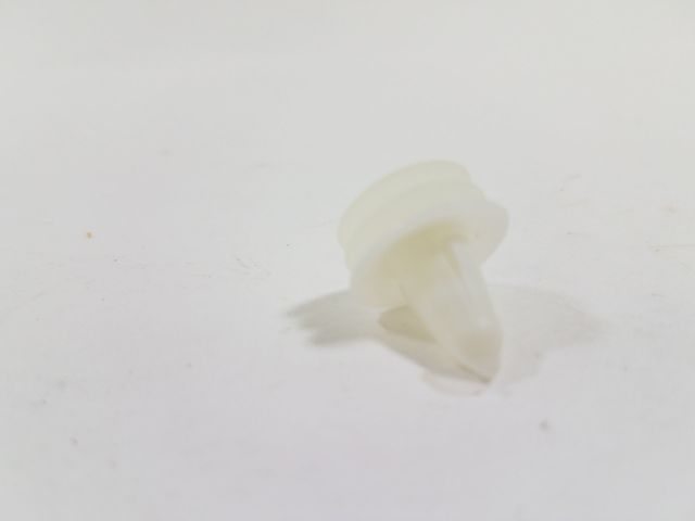 51438189311 - 1995-2008 BMW Lower Center Pillar Trim Clip (51-43-8-189 ...