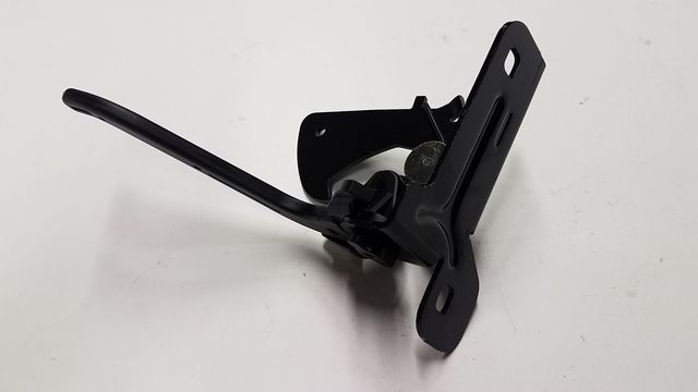 51237186508 - 2002-2005 BMW Safety Catch (51-23-7-186-508) | BMW of ...