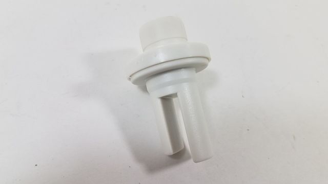 62161369906 - 1984-1988 BMW Speedometer Sensor (62-16-1-369-906) | BMW ...