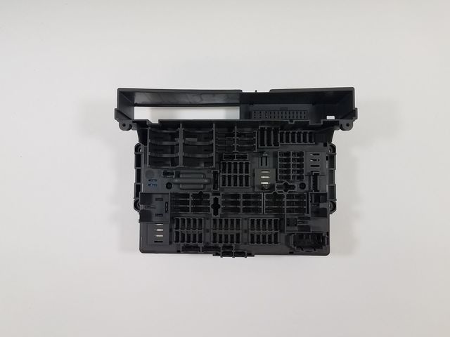 61149119447 - Power Distribution Box Fron 619900 (61-14-9-119-447 ...