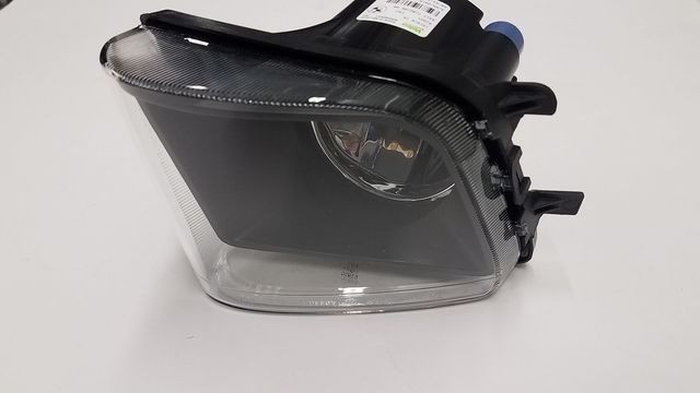 63177182196 - 2009-2015 BMW Fog Lamp Assembly (63-17-7-182-196) | BMW ...
