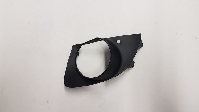 51117142179 - 2006-2008 BMW Fog Lamp Bezel, left (51-11-7-142-179 ...