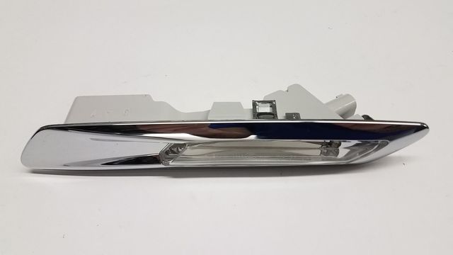 63137154168 - 2011-2013 BMW Repeater Lamp (63-13-7-154-168) | BMW of ...