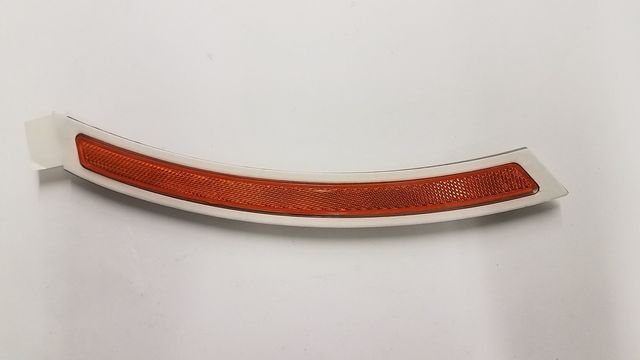 63147290093 - 2014-2018 BMW X5 Reflector (63-14-7-290-093) | BMW of ...