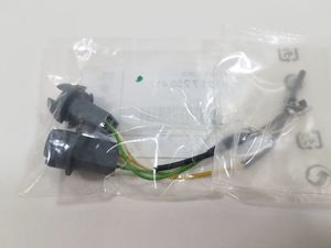 63217258417 - Light Socket Assembly With W 635010 (63-21-7-258-417 ...