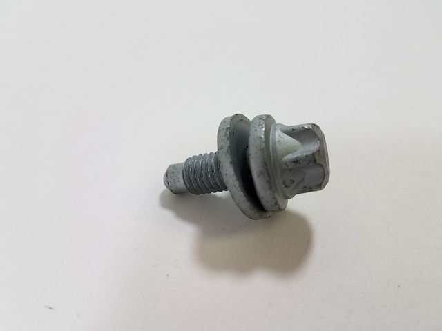 07147270121 - 2019-2020 BMW Upper Tie Bar Bolt (07-14-7-270-121) | BMW ...
