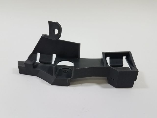 51117065476 - 2004-2006 BMW Bumper Cover Guide (51-11-7-065-476) | BMW ...